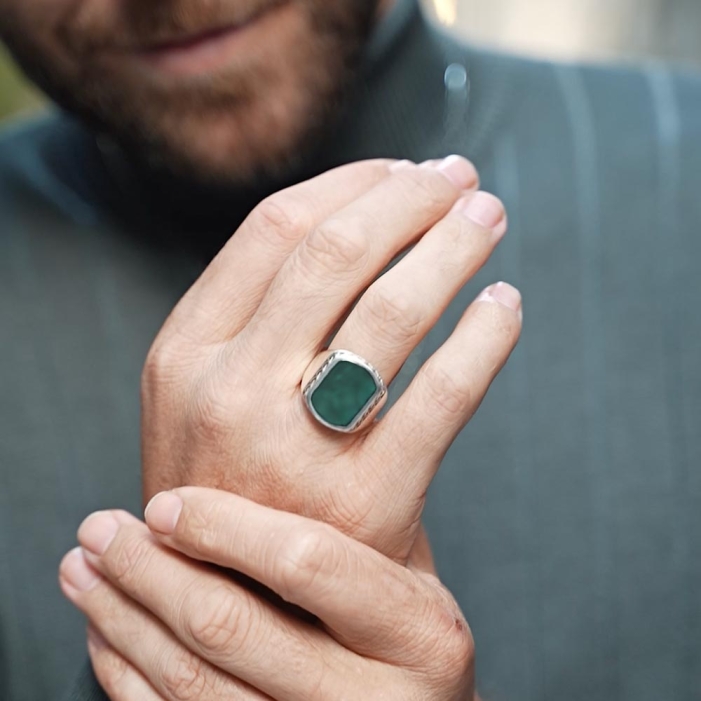 green agate gemstone ring